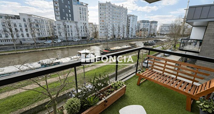 Appartement à vendre - Quartiers Ouest, Bourg lEvesque - 3 pièces - 2 chambres