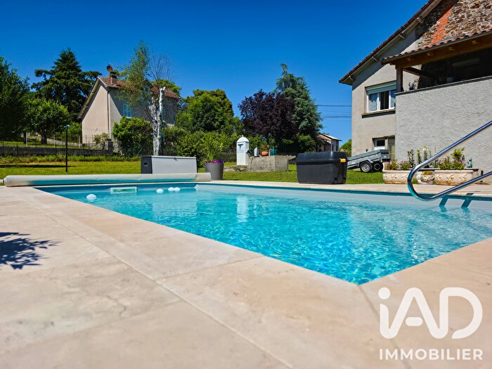 Maison 5 pièces à vendre à Maurs