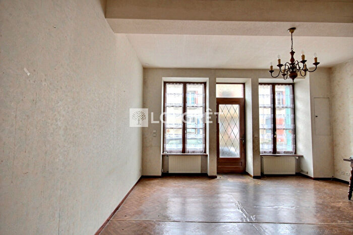 Maison à vendre - Les Halles - 7 pièces - 5 chambres