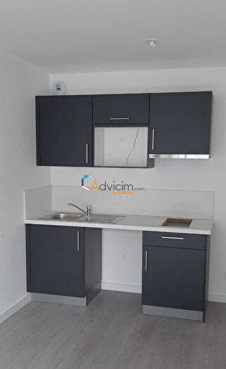 Appartement à louer - Saint-Jean-de-la-Ruelle, Charles Beauhaire, Paul Doumer, Mairie - 2 pièces - 1 chambre