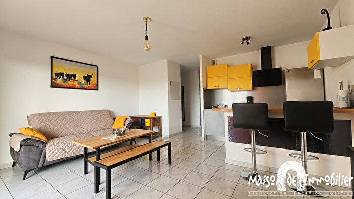 Appartement 3 pièces à Cognac, Champ de Foire, à louer