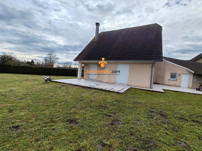 Maison 5 pièces à louer - Buros