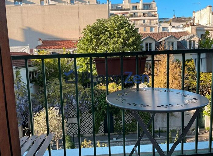 Appartement à louer - Saint Thomas dAquin, Paris ème arrondissement - 1 pièce