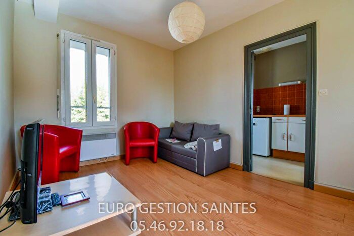 Appartement 2 pièces à louer à Saintes