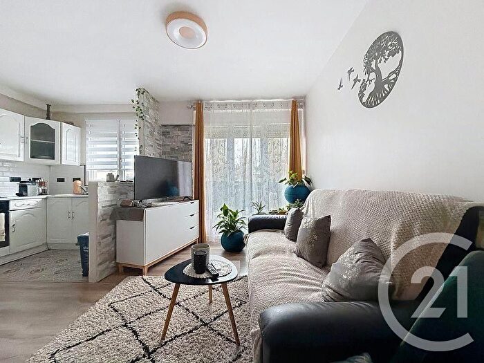 Appartement à vendre - Montfermeil, Coudreaux - 2 pièces - 1 chambre