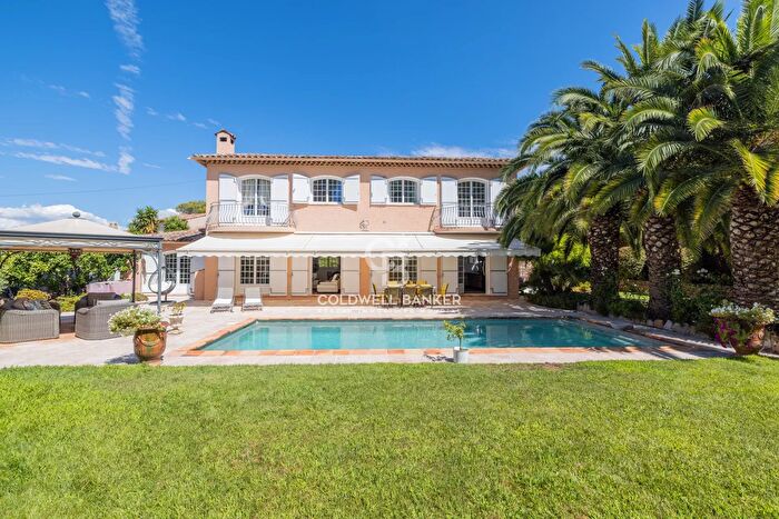 Maison à vendre - Le Cannet, Haut Cannet - 6 pièces - 4 chambres