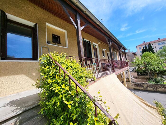 Appartement à louer - Croix Luizet, Villeurbanne - 2 pièces - 1 chambre