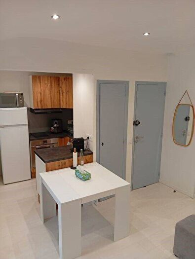 Appartement 3 pièces à louer - Partie Sud-Collet-Redon-Vauses-Testavins, Le Muy