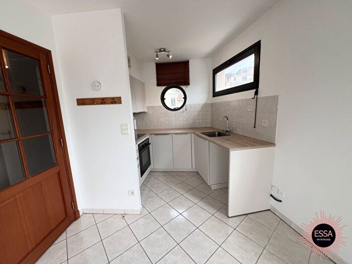 Appartement à louer - Verdun, Viroflay - 2 pièces - 1 chambre
