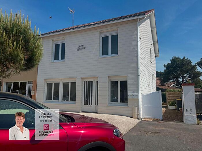 Maison à vendre - Saint-Michel-Chef-Chef - 6 pièces - 5 chambres