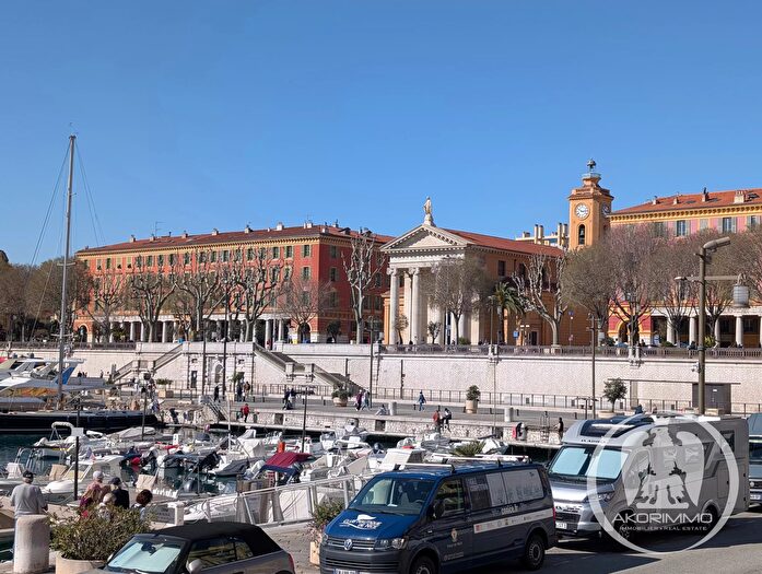 Appartement à vendre - Nice, Le Port - 3 pièces - 2 chambres