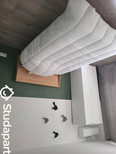 Jean Jaures, Le Plessis-Robinson : Appartement 1 pièce à louer
