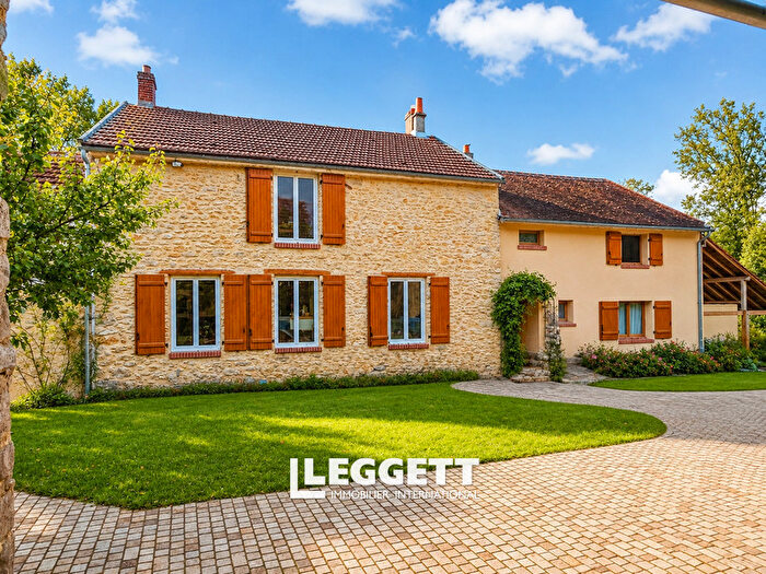 Abbéville-la-Rivière - Maison 10 pièces à vendre