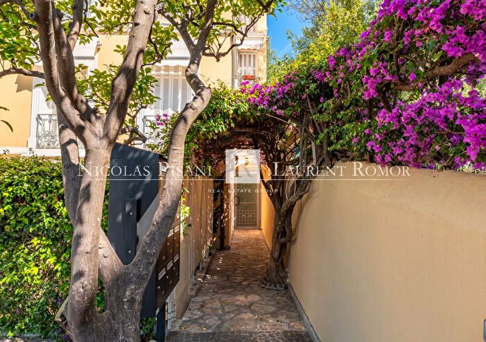 Beaulieu-sur-Mer - Appartement 3 pièces à vendre