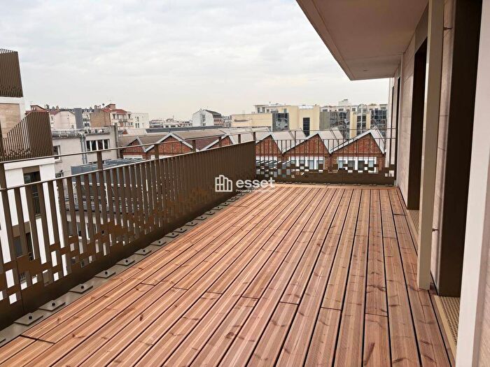 Appartement à louer - Marceau, République, Courbevoie - 5 pièces - 4 chambres