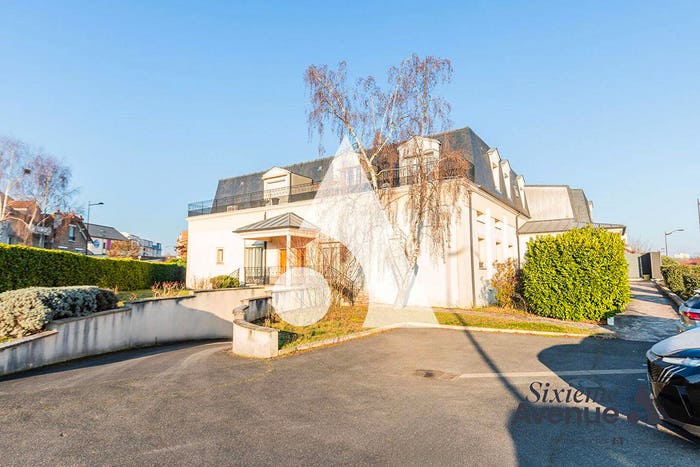 Centre Ville, Brétigny-sur-Orge : Appartement 4 pièces à louer
