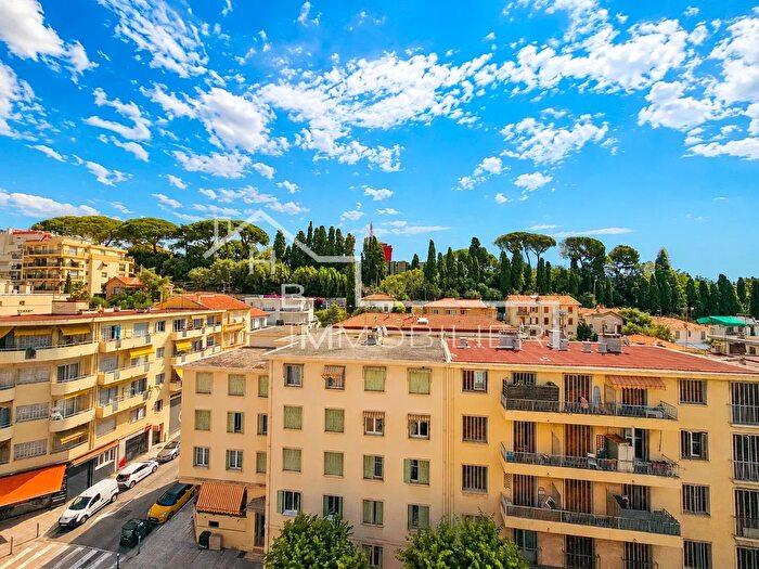 Nice, Saint-Sylvestre : Appartement 2 pièces à vendre