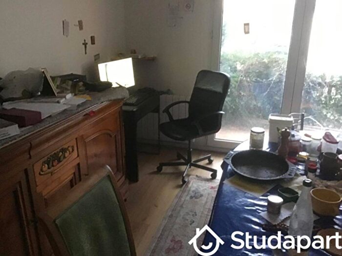 Appartement à louer - Cronenbourg Est-Centre Est, Strasbourg - 1 pièce - 3 chambres