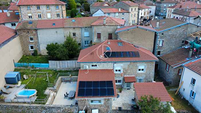 Saint-Forgeux : Maison 5 pièces à vendre