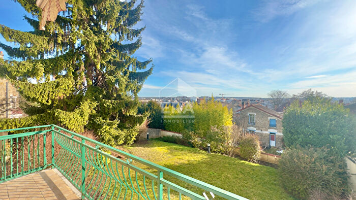 Maison à vendre - Juvisy-sur-Orge, Centre-ville, Entrevoies, Seine - 5 pièces - 4 chambres