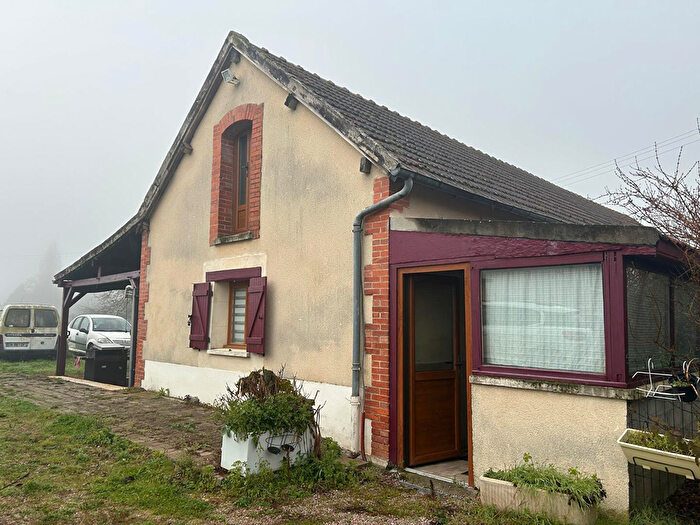 Maison à vendre - Marseilles-lès-Aubigny - 8 pièces - 6 chambres