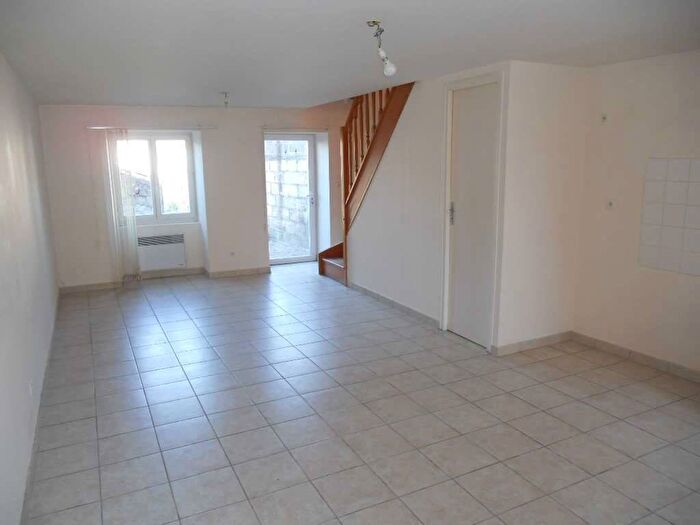 Maison à louer - Bazoges-en-Paillers - 3 pièces - 2 chambres