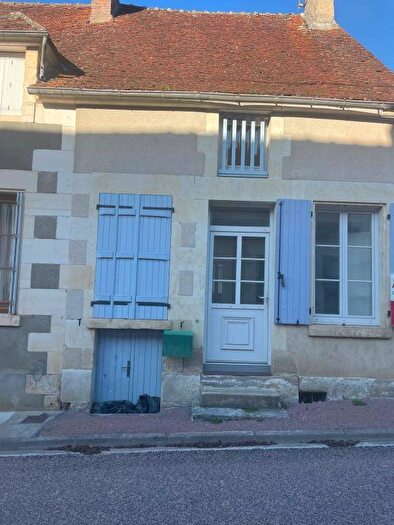 Maison à louer - Donzy - 5 pièces - 4 chambres