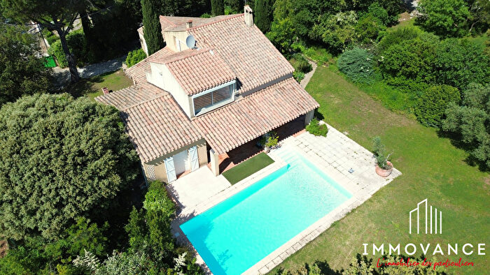 Maison à vendre - Vailhauquès - 6 pièces - 5 chambres