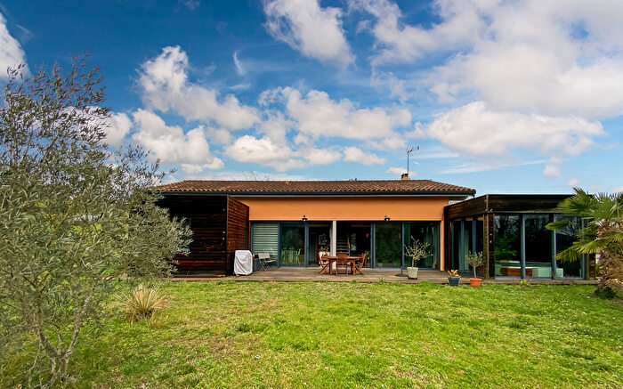 Maison à vendre - Lamothe-Capdeville - 6 pièces - 5 chambres