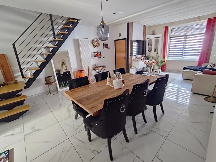Neuville-en-Ferrain - Maison 4 pièces à vendre
