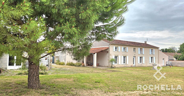 Maison à vendre - Saint-Pardoult - 6 pièces - 3 chambres