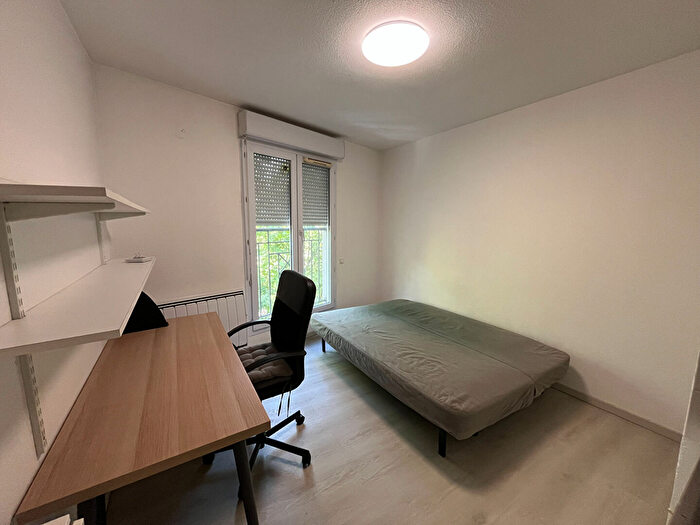 Appartement 1 pièce à Saint-Étienne, Bernay, Valfuret, à louer