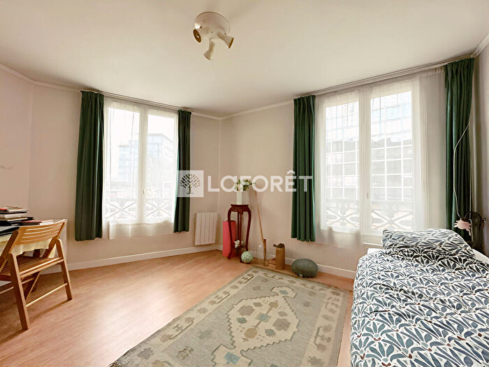 Appartement à vendre - Issy-les-Moulineaux, Les Iles, La Ferme - 1 pièce