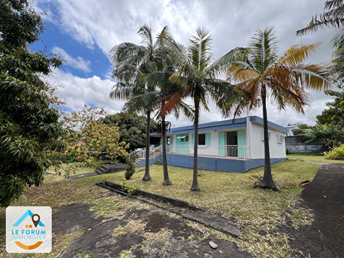 Maison à vendre - Saint-Pierre - 6 pièces - 5 chambres