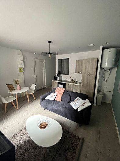 Appartement à louer - Saint-Étienne - 2 pièces - 1 chambre