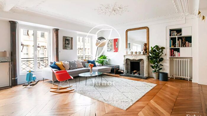 Paris 10ème, Saint-Vincent de Paul, Lariboisière - Appartement 6 pièces à vendre