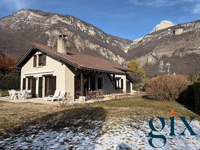 Maison à vendre - Bernin - 7 pièces - 5 chambres