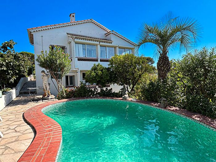 Maison à vendre - Cannes, Croix des Gardes - 5 pièces - 3 chambres