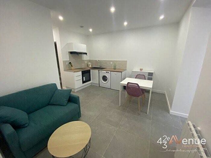 Appartement 2 pièces à Hyper Centre-Vieille Ville, Saint-Étienne, à louer