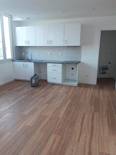 Bordeaux, Nansouty : Appartement 4 pièces à louer