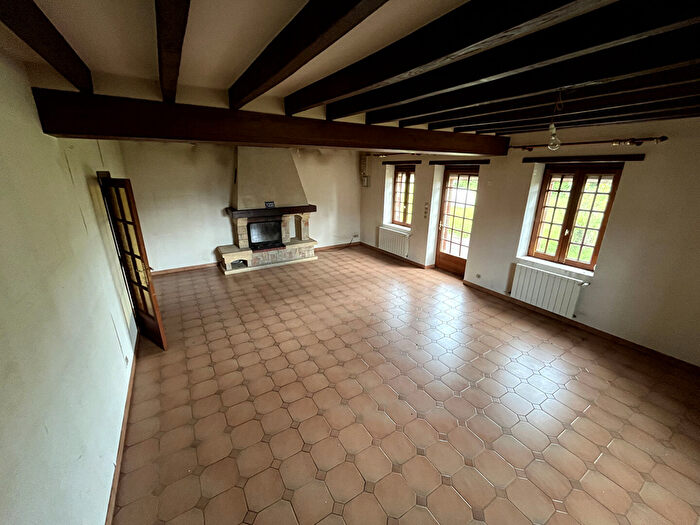 Noyant : Maison 4 pièces à vendre