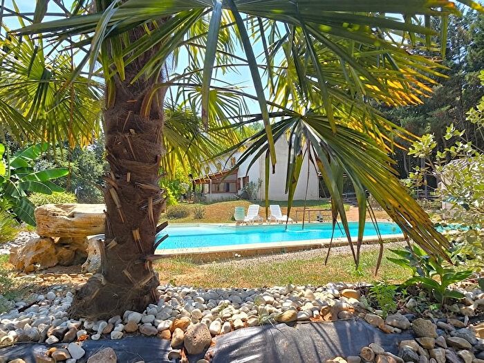 Maison 6 pièces à vendre à Cuzorn