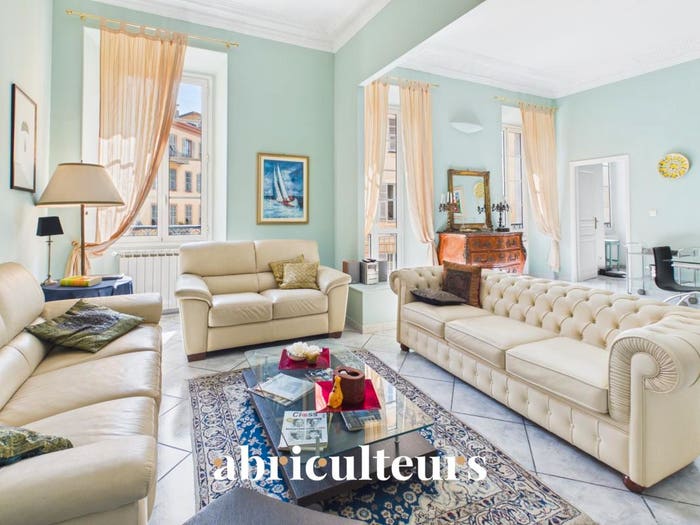 Nice, Le Port - Appartement 5 pièces à vendre