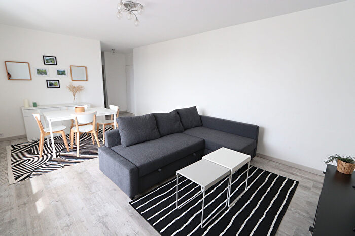 Appartement à louer - Saint-Jean-le-Blanc - 2 pièces - 1 chambre