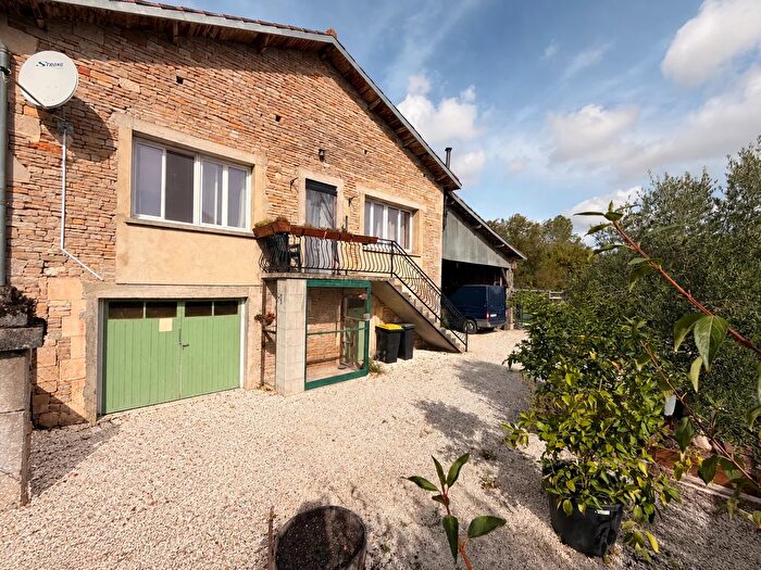 Maison 6 pièces à Paizay-Naudouin-Embourie, à vendre