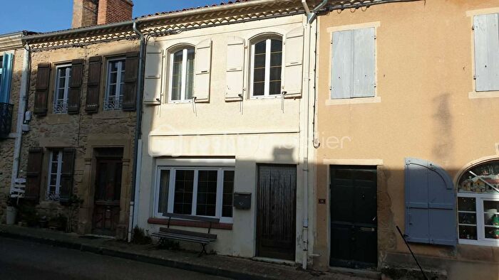 Maison à vendre - Bassoues - 5 pièces - 3 chambres