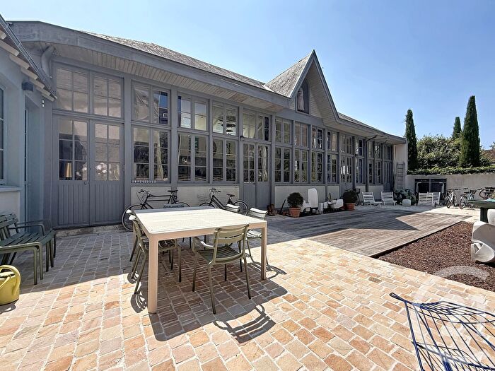 Maison 7 pièces à Chartres, Centre-ville, à vendre