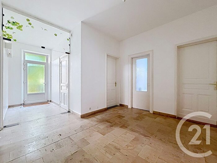 Belfort, Centre-ville, Fb de Montbéliard : Appartement 4 pièces à louer