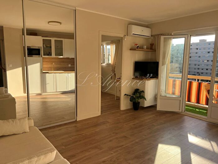 Appartement 2 pièces à Nice, Saint-Roch, à vendre