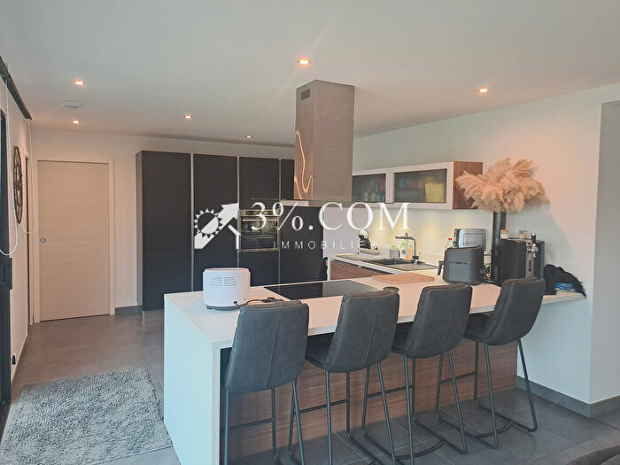 Maison à vendre - Vieille-Chapelle - 8 pièces - 6 chambres